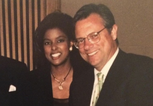 Who Is Lori Stokes Husband? Age, Married, Salary, Net Worth