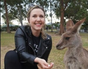 Comedian Taylor Tomlinson Age, BF, Height, Net Worth